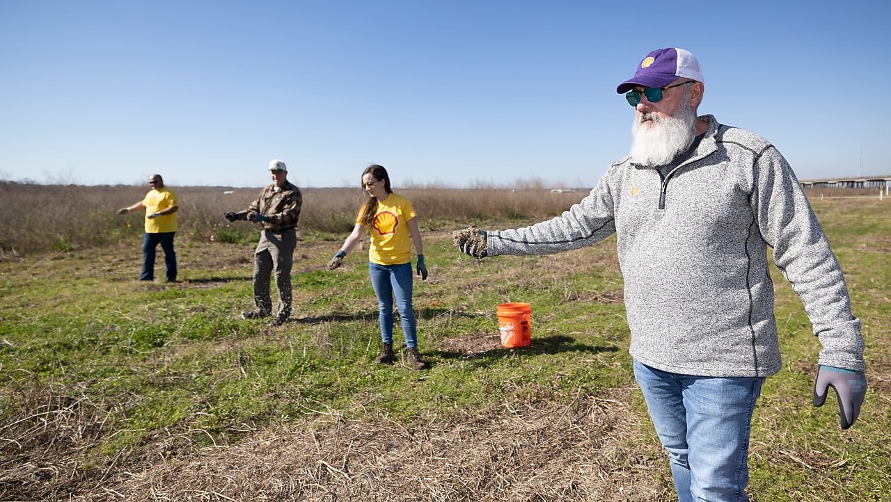 Shell Pipeline kicks off Wildflower Energy Project | About Us